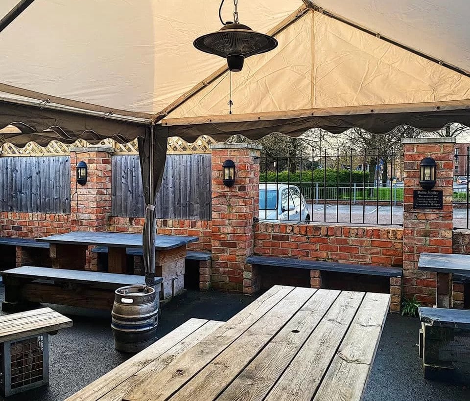 The Ultimate List of Outdoor Drinking Spaces in Nottingham City Centre